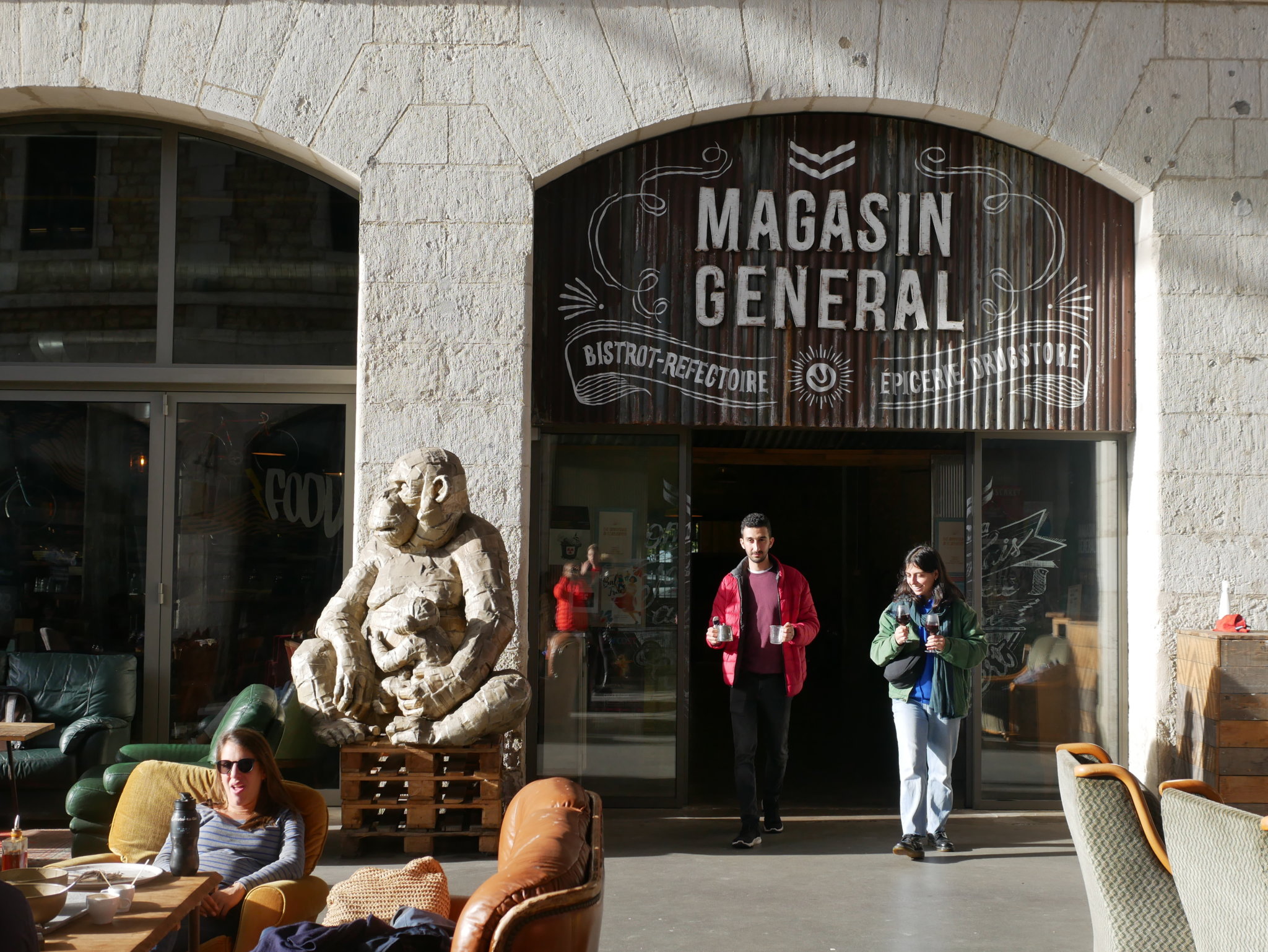 Where to eat in Bordeaux on a budget - BudgetTraveller